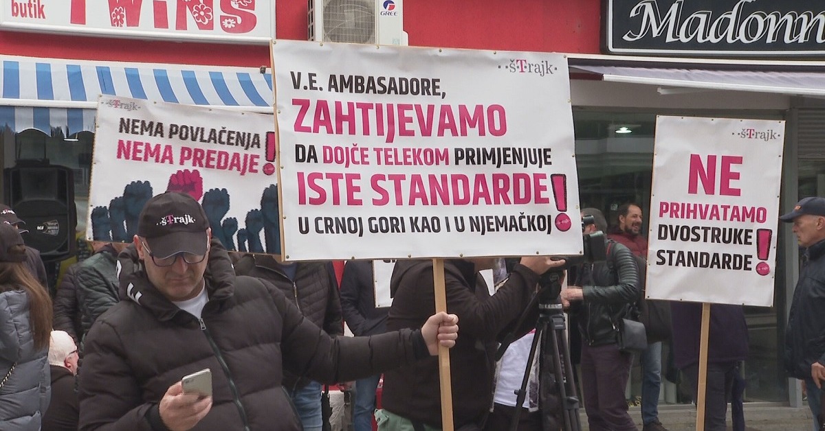 Zaposleni u Telekomu traže pomoć i od njemačkog akcionara :: Društvo ... Zaposleni u Telekomu traže pomoć i od njemačkog akcionara :: Društvo ...
