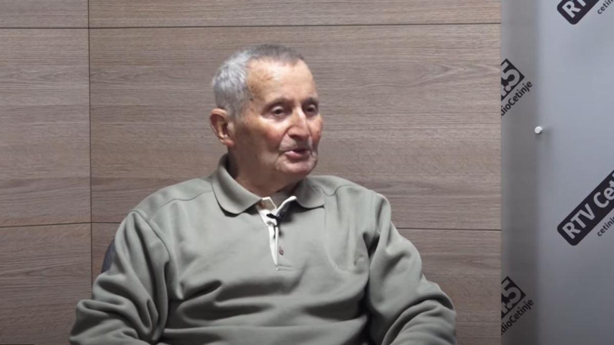Preminuo dugogodišnji dopisnik Radija CG Vlado Rajković :: Društvo ... Preminuo dugogodišnji dopisnik Radija CG Vlado Rajković :: Društvo ...