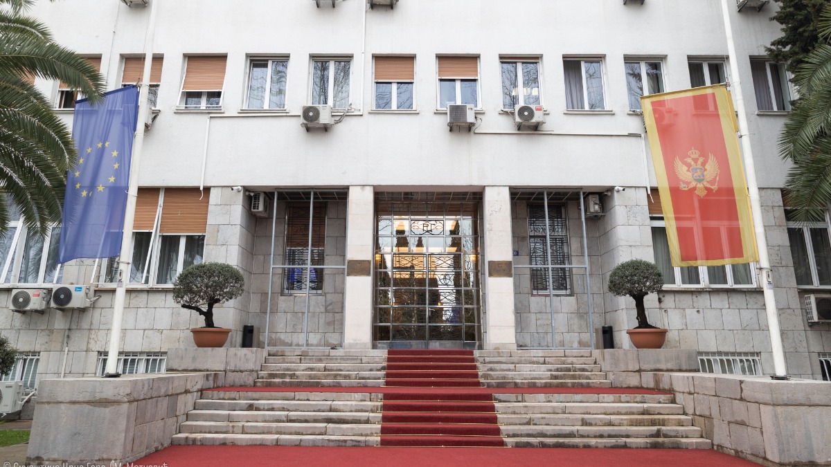 U Crnoj Gori dan žalosti zbog tragedije u Kočanima :: Društvo :: RTCG - Radio Televizija Crne ...